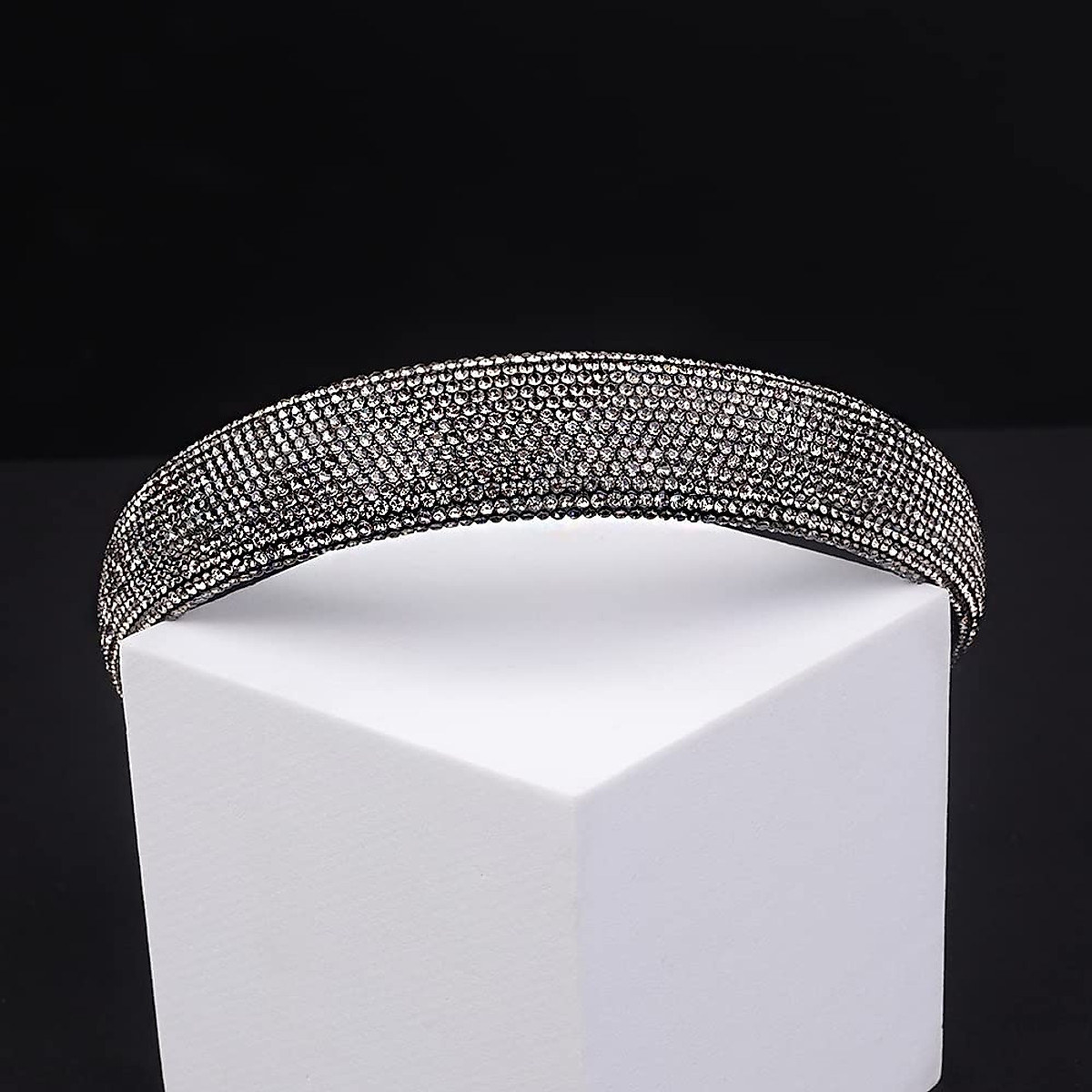 Wiwpar Rhinestone Headbands for Women Girls Fashion Rhinestone Head Bands Sparkly Black Headband Hair Hoop Party Hair Accessories (Black)