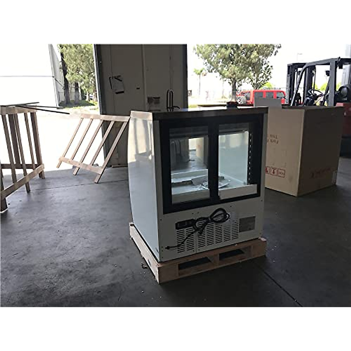 Deli Case Meat/Seafood Display Showcase Commercial Refrigerator 36" Width Cooler Case for Restaurant display for merchandiser Stainless Steel Curved Glass DC-92