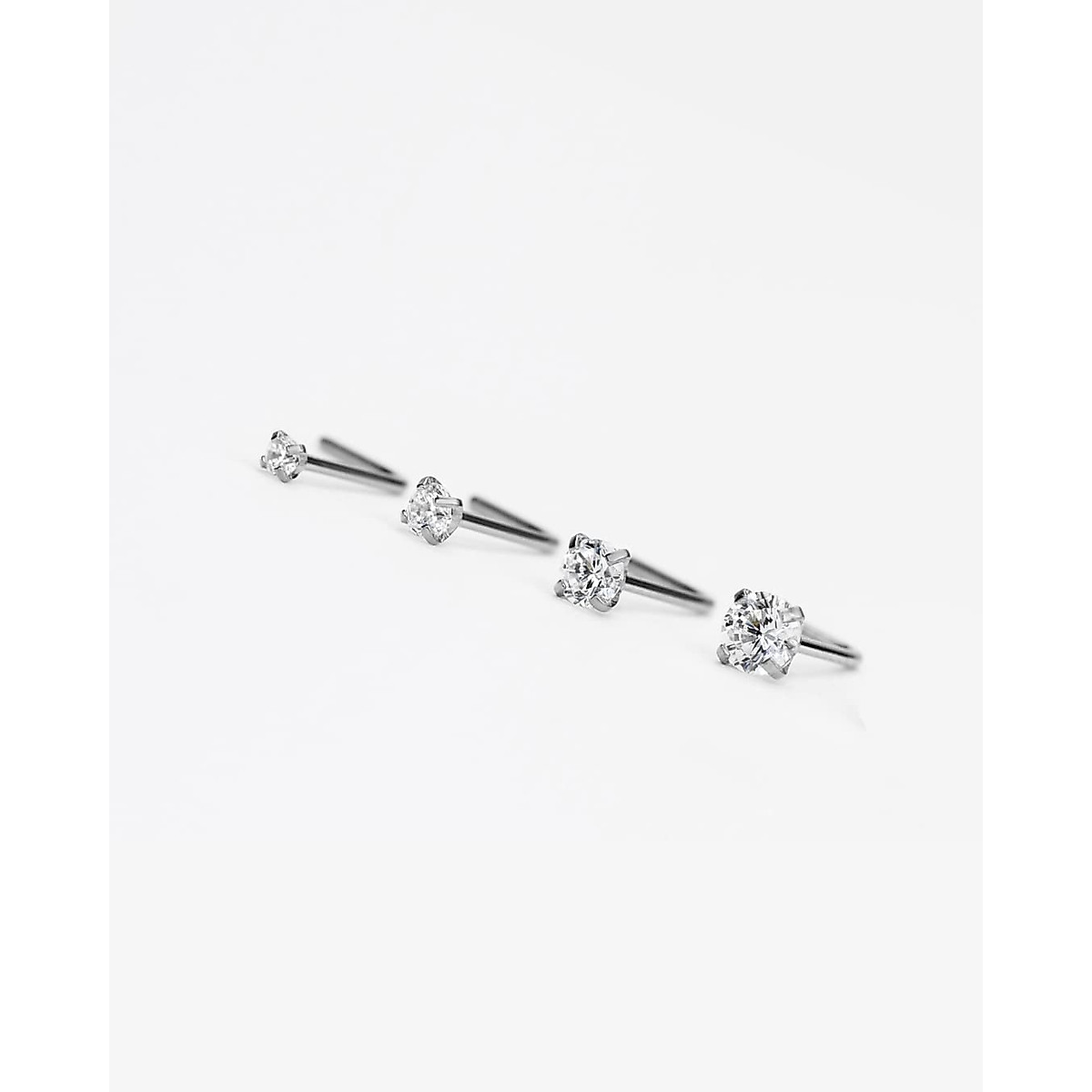 FANSING 4pcs 22g Nose Rings Studs 1.5mm 2mm 2.5mm 3mm CZ Diamond Nose Studs Cubic Zirconia Nose Stud Silver L Shaped Nose Studs for Women Nostril Piercing Jewelry 22 Gauge