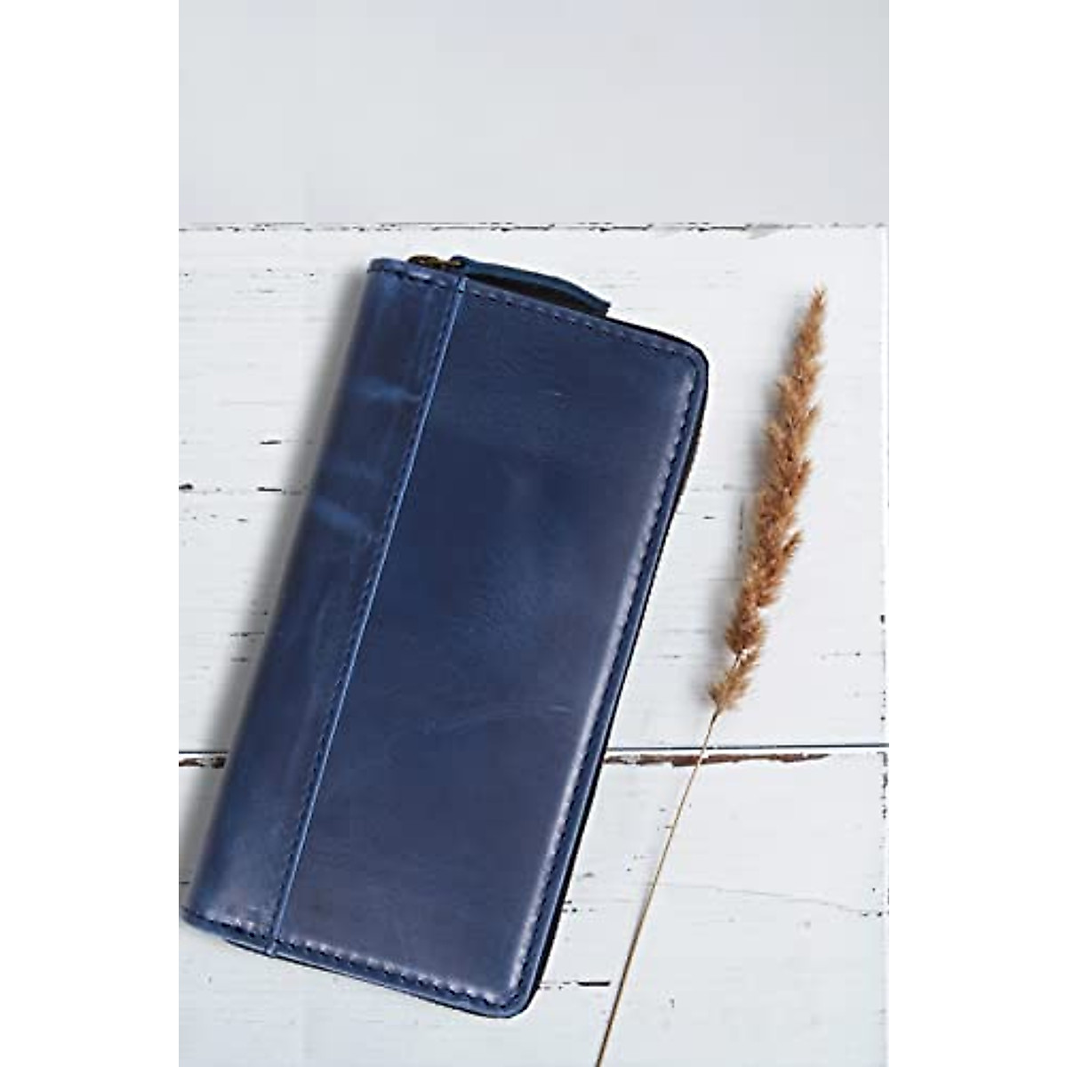 Women's RFID Blocking Large Capacity Leather Wallet Zip Around Phone Clutch Large Travel Purse Wristlet (Ocean Blue)