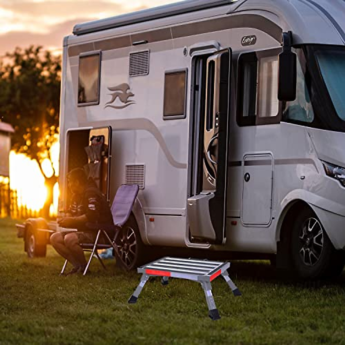 Homeon Wheels Safety RV Steps, Adjustable Height Folding Platform Step with Non-Slip Rubber Feet, Handle, Reflective Strips and T Level, 16.5" x 12.2" RV Step Stool, Supports Up to 1000lbs