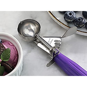 New Star Foodservice 34905 Commercial-Grade Thumb Press Food Disher/Ice Cream Scoop, 18/8 Stainless Steel, 0.875 oz, Size 40, Purple