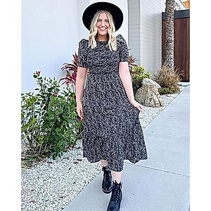 BTFBM Women Casual Summer Dresses 2025 Spring Crew Neck Ruffle Short Sleeve Floral Print Smocked Boho Flowy Maxi Dress(Floral Black White, Large)