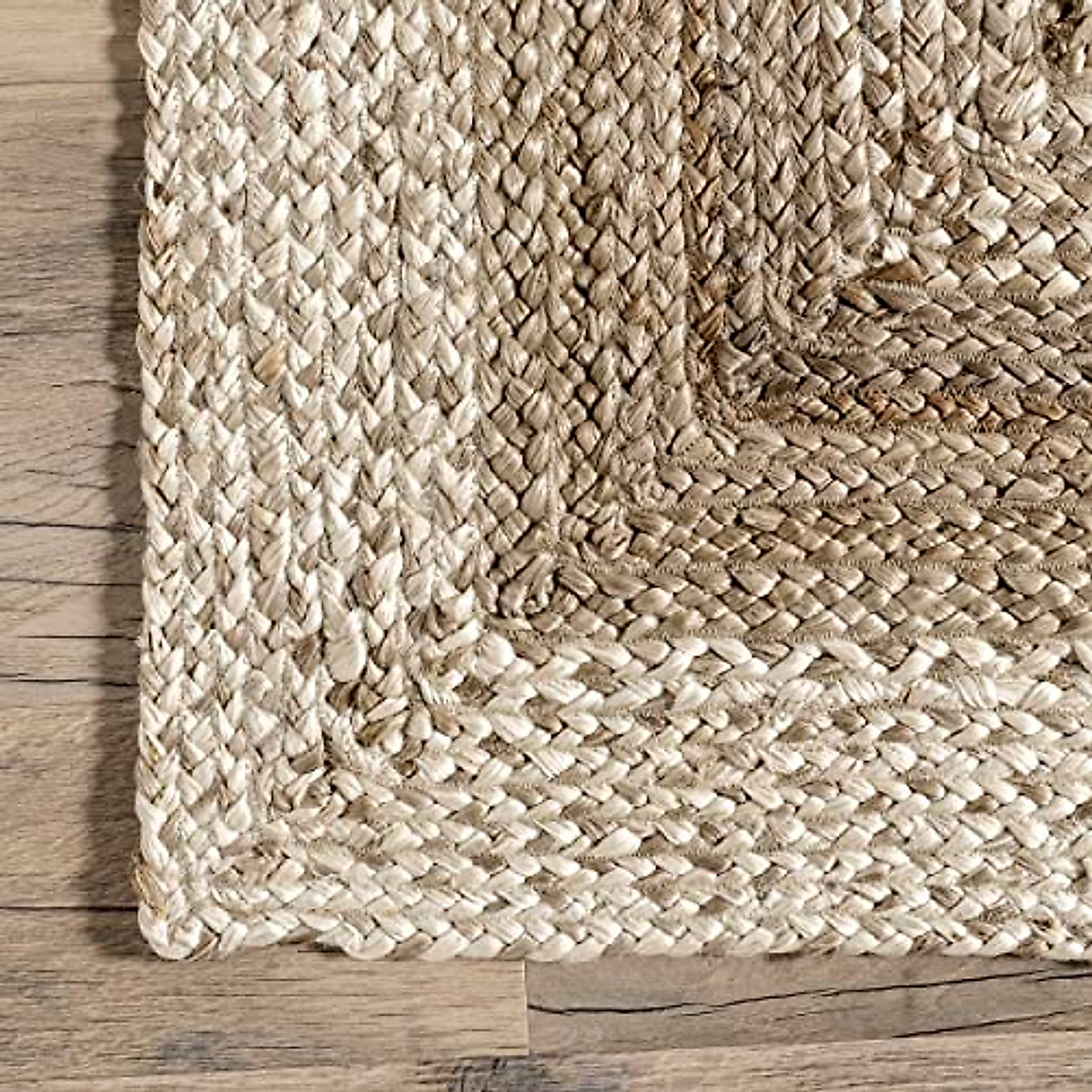 nuLOOM Charlene Braided Border Jute Area Rug, 5' x 8' Oval, Natural