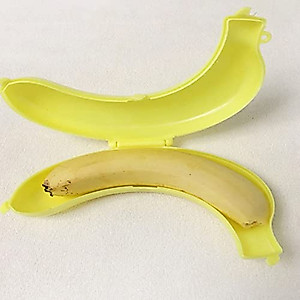 Cabilock Banana Carrier Case Banana Saver Outdoor banana keeper fridge banana container storage fresh banana cover Travel Case: Banana Plastic Banana Case