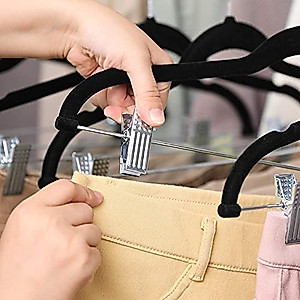 SONGMICS Industrial-Style Pipe Clothes Rack Bundle with 30 Clothes Hangers, Rolling Garment Rack with Bottom Storage Shelf, Velvet Hangers with Adjustable Clips, Black UHSR60B and UCRF12B30