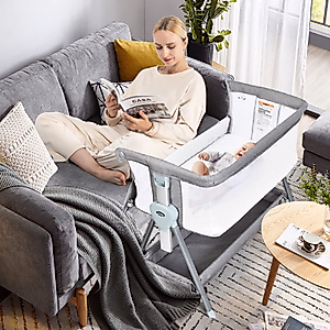 INFANS Baby Bassinet Bedside Crib, Newborn Sleeper w/Large Storage Basket, Adjustable Heights & Angle, Detachable &Washable Mattress, Breathable Mesh, Straps, Easy Moving Bed Side, Light Grey