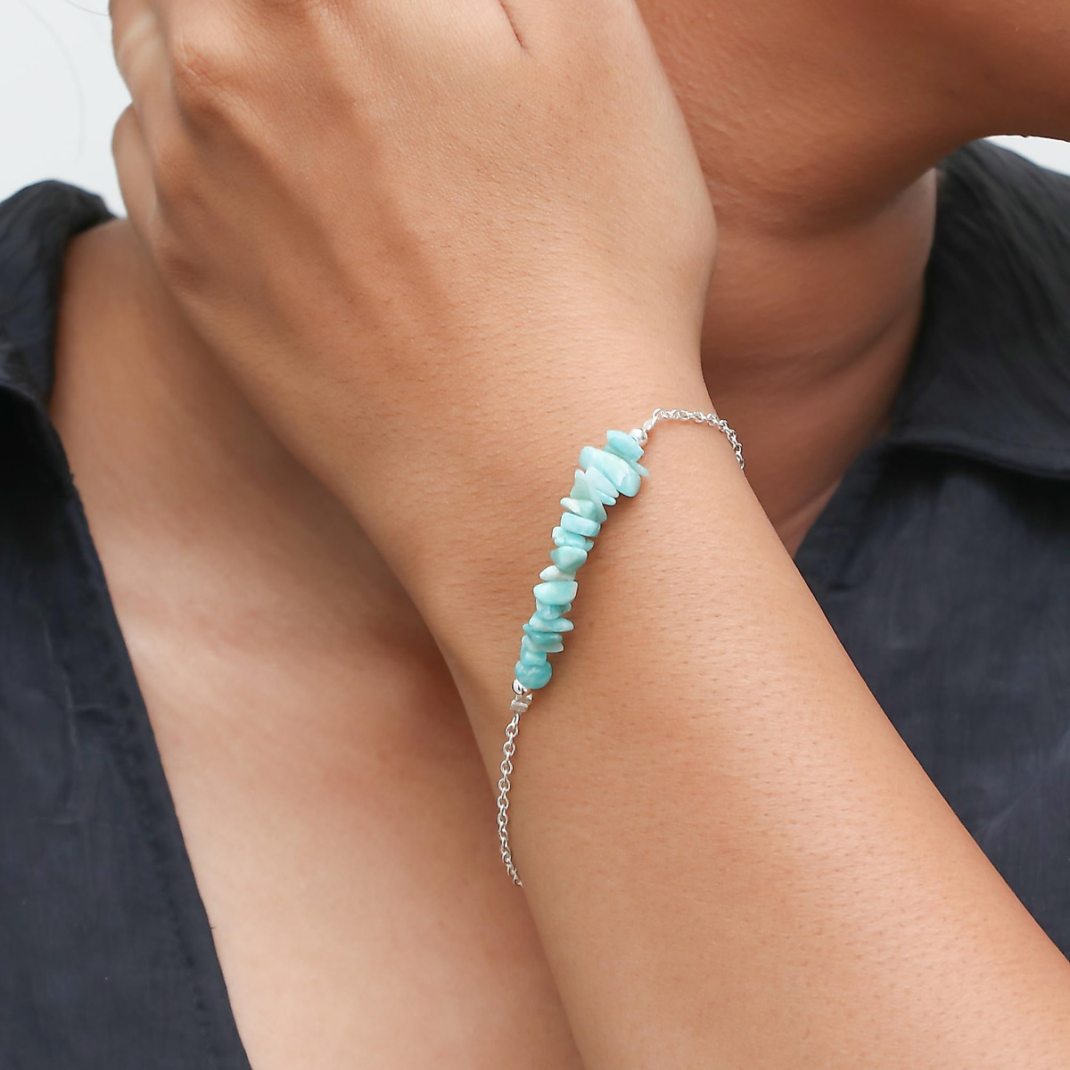 Gempires Natural Aquamarine Chips Bar Bracelet, March Birthstone, Energy Healing Crystals, Gift for Her, Gemstone Jewelry 8 inch (Aquamarine)