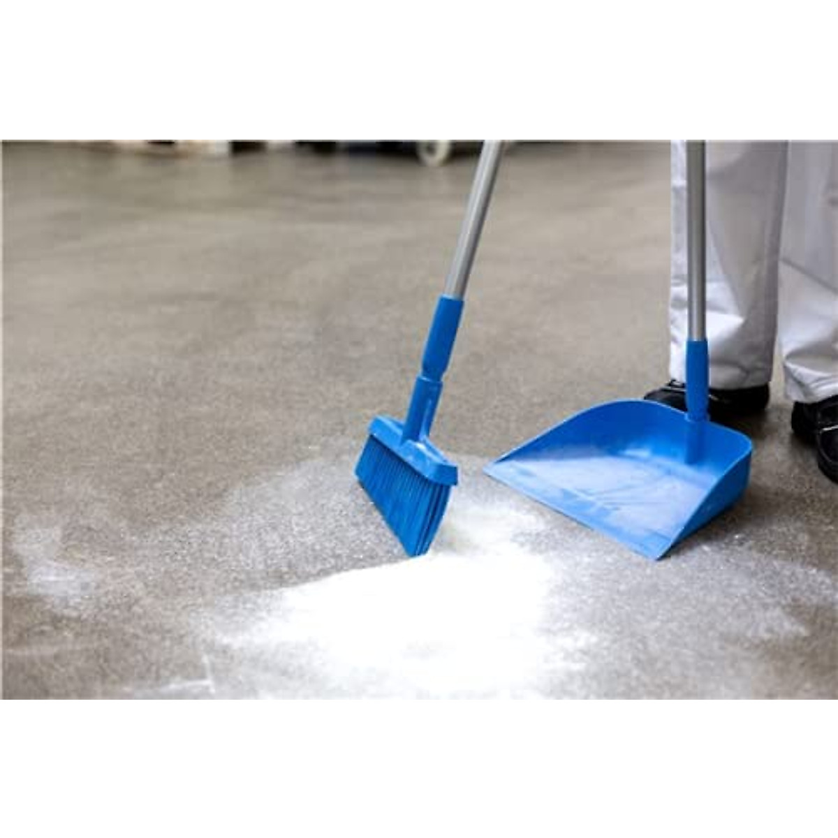 Vikan, Red Broom,Lobby,Soft/Stiff,10.25",PP/PET, 3104