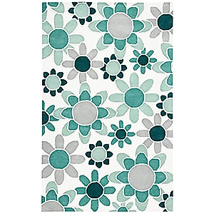 Safavieh Kids Collection 8' x 10' Ivory/Green SFK923Y Handmade Floral Wool Area Rug