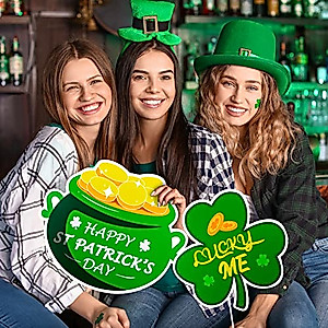 Qpout 8PCS St. Patrick's Day Yard Signs, Yard Signs with Stakes Irish Outdoor Sign Decorations Suitable for Irish St. Patrick's Holiday Party Outdoor Lawn Decorations Lawn Yard Irish Decorations