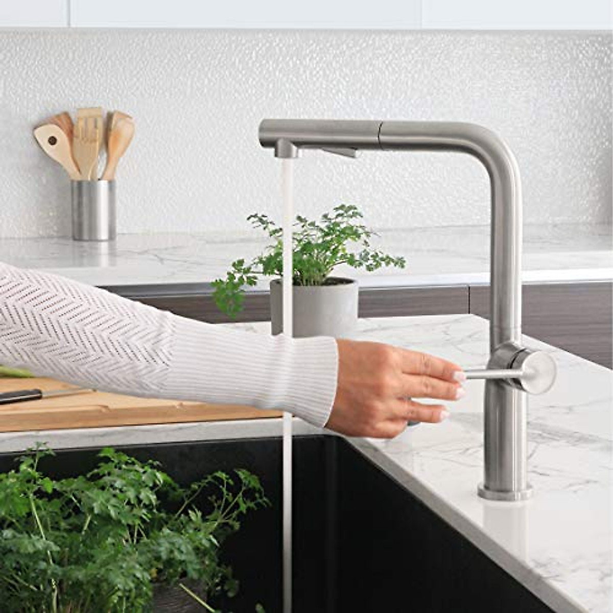 STYLISH Modern Kitchen Sink Faucet Single Handle Pull Down Dual Mode 100% Solid Stainless Steel Brushed Stainless Steel Finish, K-146S