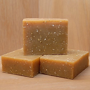 Handmade Goat Milk Soap Oatmeal 'n Honey Soap (2 Pack - 4.5oz./Bar)