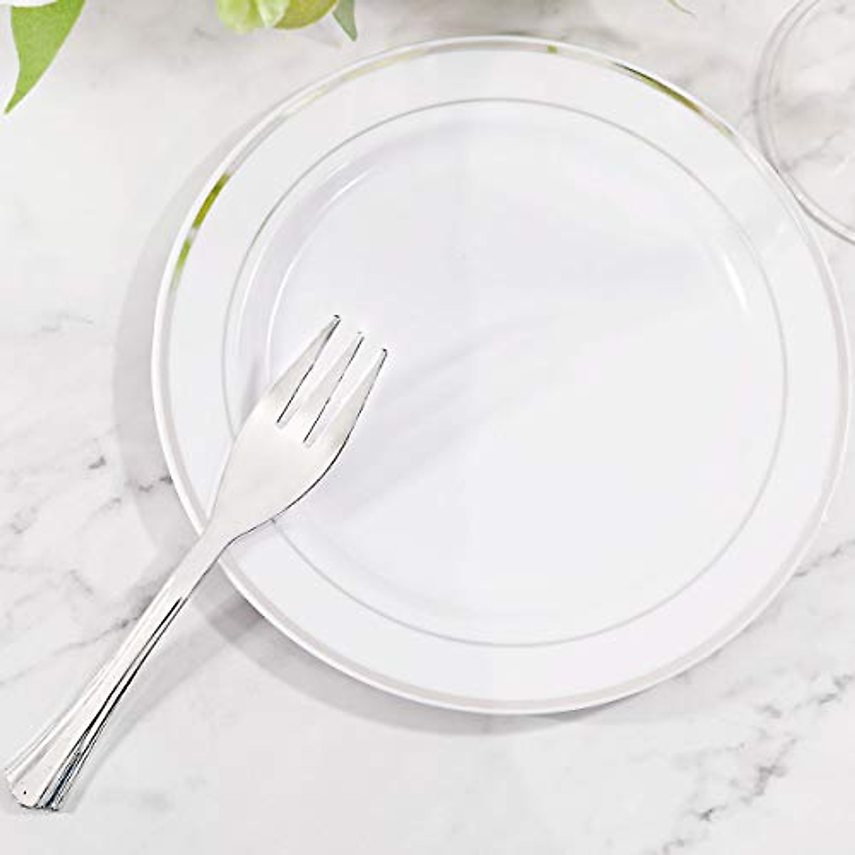 WELLIFE 120 PCS Silver Plastic Dessert Plates with 120 PCS Silver Forks,6.3 inch Disposable Salad Plates,Premium White Appetizer Plates with Silver Rims Ideal for Weddings& Parties.