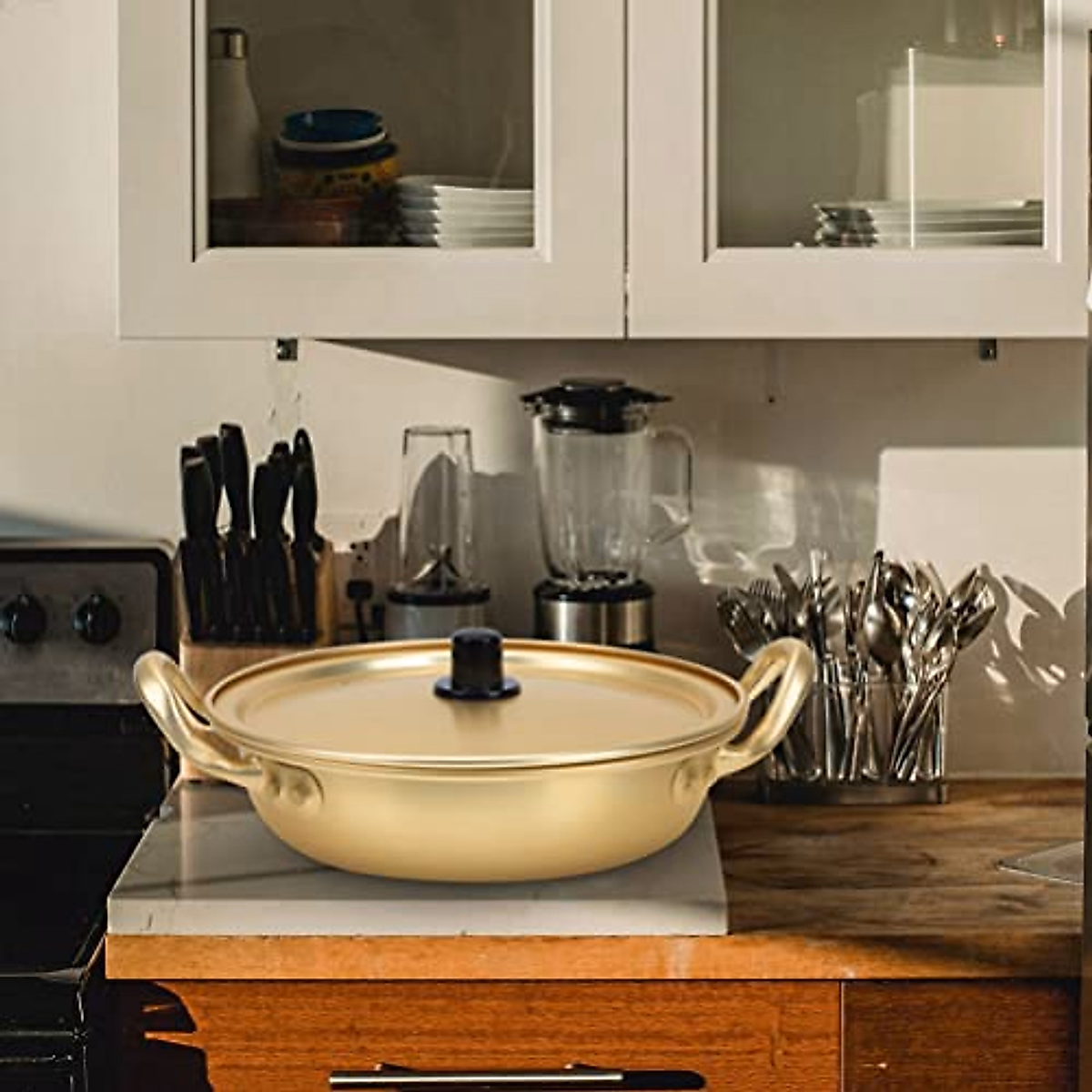 Yardwe Spoon Ramen Pot Korean Ramen Cooking Pot with Lid and Handles Korean Ramen Noodle Pot Fast Heating Ramyun Cooker for Cooking Soup Pasta Stew Kitchen Cookware 20cm Soup Pot Ramen Cooker