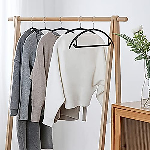 TIMMY Plastic Hangers 50pack No Shoulder Bump Suit Hangers - Chrome Hooks,Non Slip Space Saving Clothes Hangers, Heavyduty,Rounded Hangers for Sweaters,Coat,Jackets,Pants,Shirts,Dresses Black Hangers