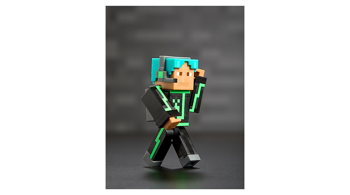 Mattel Minecraft Creator Series Action Figure - Camp Enderwood