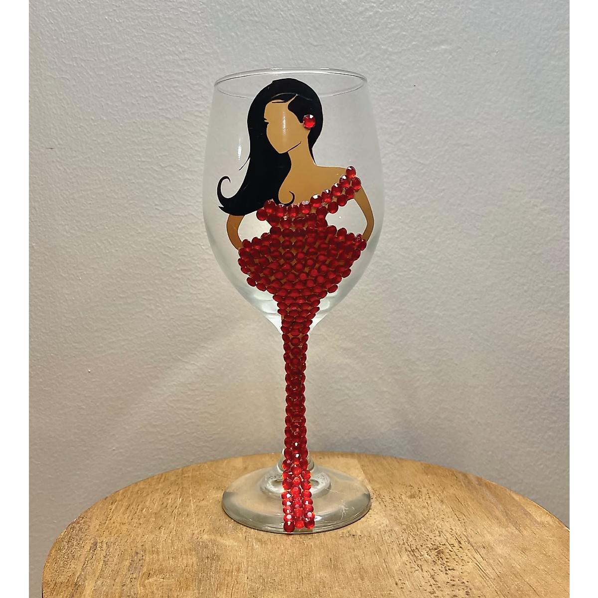 Diva Wine Glass, Long Hair, Large 20oz Decorated Wine Glass, Black, Brown, Woman Drinking Glass, Gift Favours, Gift Favors, Grant Favors, Unique Birthday Gift, Brown Girl on Wine Glass (Red)