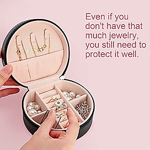 Smileshe Travel Jewelry Box, Mini Portable Organizer Travel Case with Zipper, PU Leather Small Storage Boxes for Rings, Earrings, Necklaces, Bracelets