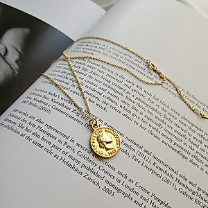 Dtja Carved Gold Coin Pendant Necklace for Women Girls 925 Sterling Silver 18K Gold Plated Simple Round Chain Goddess Worship Celebrity Medal Reversible Keepsake Chic Choker Fashion Jewelry Gifts Box