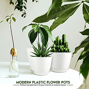 Utopia Home - Plant Pots Indoor with Drainage - 7/6.6/6/5.3/4.8 Inches Decorative Flower Pots for Indoor Planter - Pack of 5, Plastic Planters for Indoor Plants, Flowers, Cactus, Succulents Pot, White