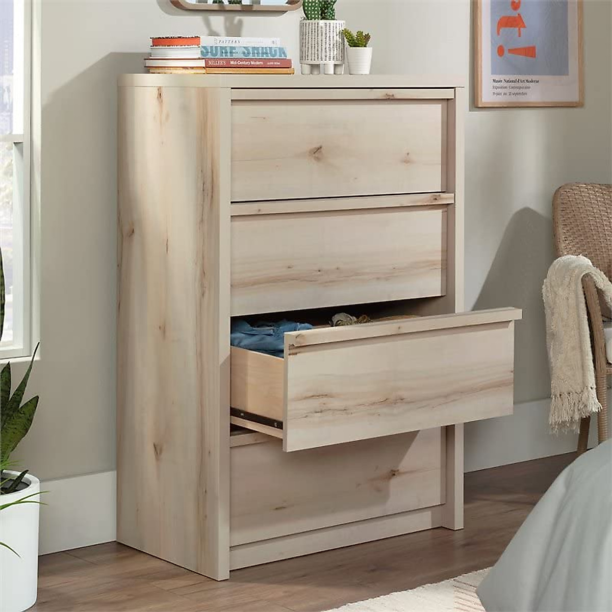 Sauder Harvey Park 4-Drawer Chest in Pacific Maple, Pacific Maple Finish