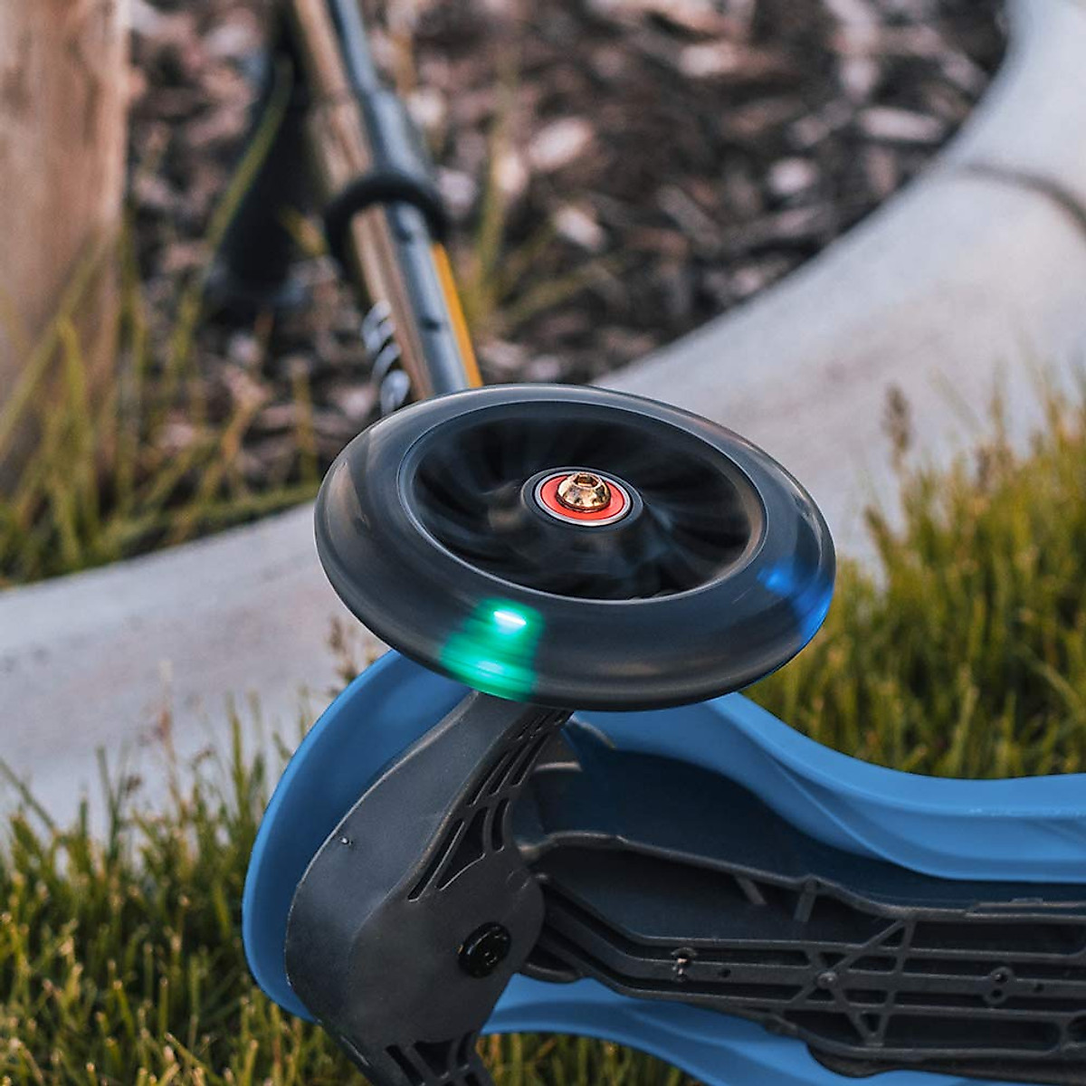 Kids Kick Scooters for Toddlers Boys Girls Ages 2-5 Years Old, Adjustable Height, Extra Wide Deck, Light Up Wheels, Easy to Learn, 3 Wheels Scooters, Pink