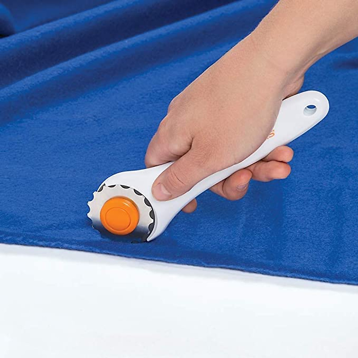 Fiskars Crafts 45mm Skip Rotary Blade, Premium-Silver