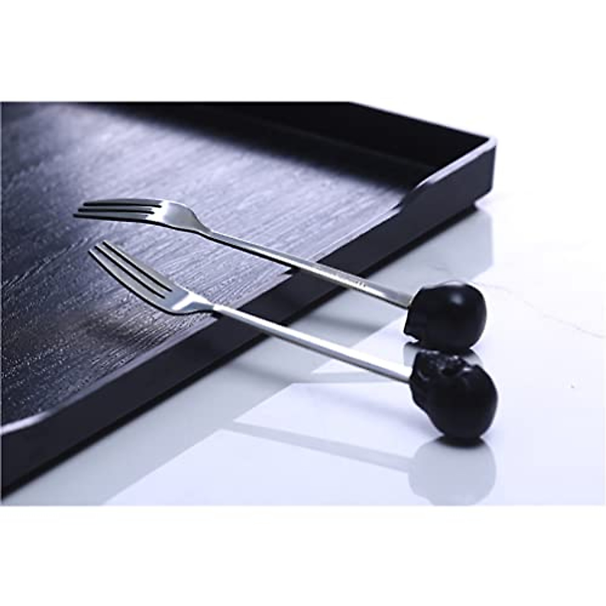 Hemoton 2pcs Salad Fruit Fork Stainless Steel Food Picks Metal Appetizer Sticks Western Salad Forks Black Outfit Dessert Three Prong Forks Black Metal Mixed Fruit Resin Skull Set