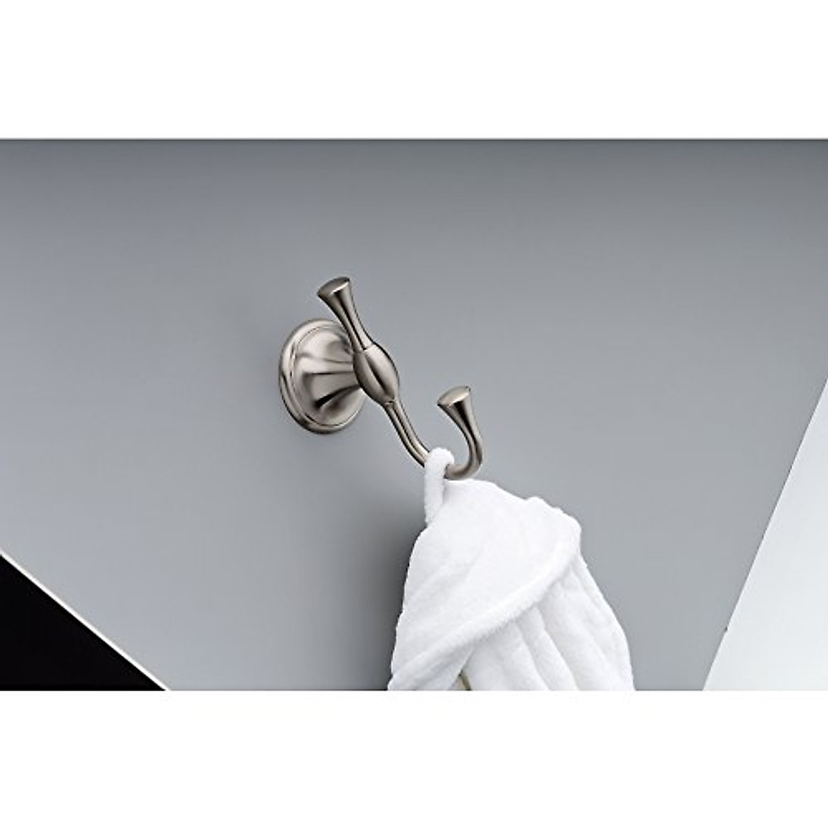 Delta Faucet Meridian Towel Hook, Robe Hook Satin Nickel Towel Holder for Bathroom, Bathroom Accessories, 136671