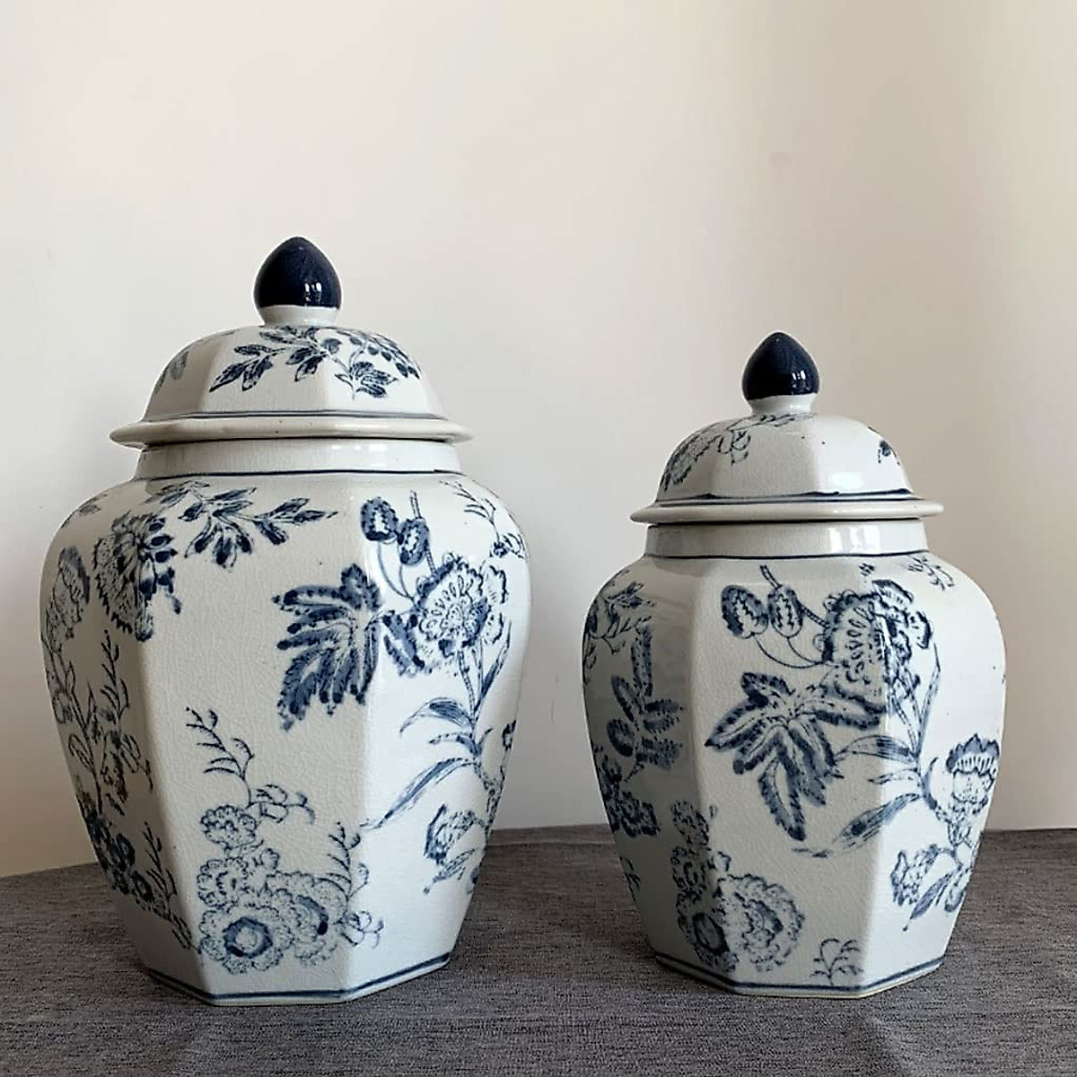 Blue and White Hand Painted Pattern Ceramic Ginger Jar with Lid Storage Decorative Jar for Home Decor (Size : Small)