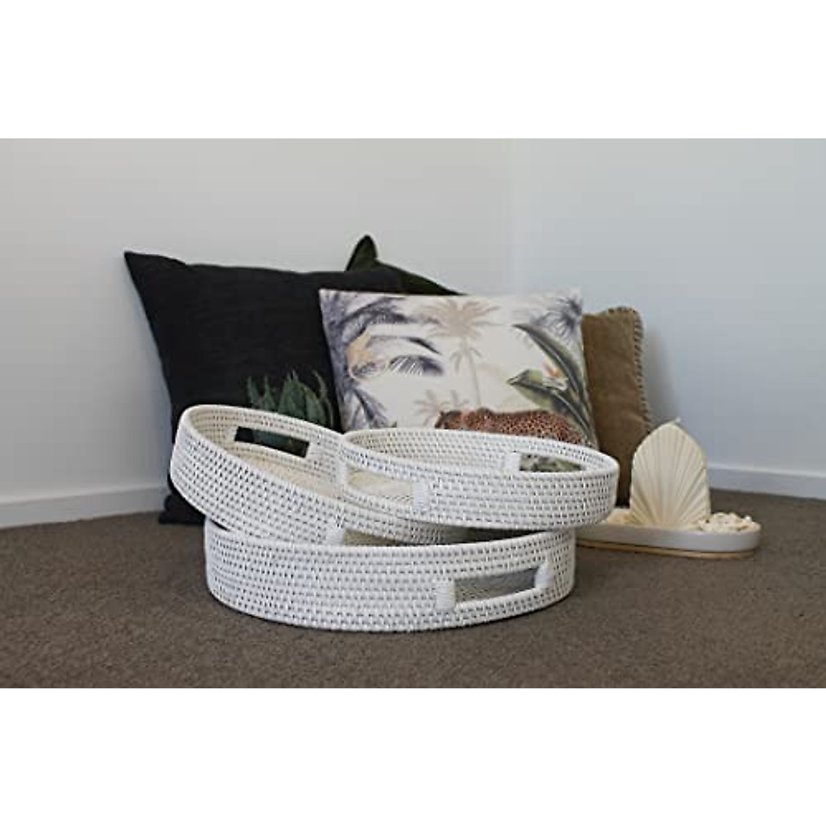 SIMPLY FABULOUS White Round Rattan Tray, Set of 2 Serving Trays with Handles, 13 & 11 inch