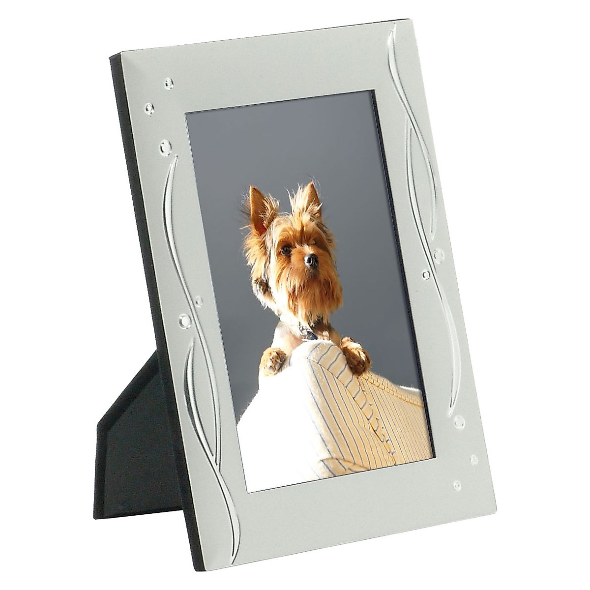 Displays2go JWSS4846 Elegant Silver Photo Frame with Glass Lens, 4 x 6