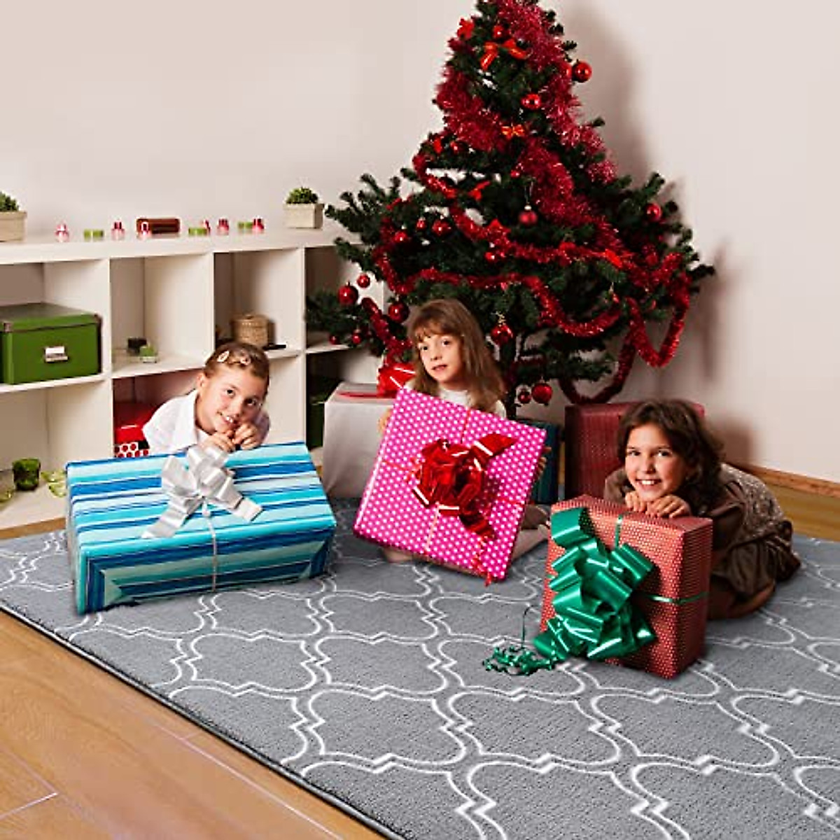 Amearea Fluffy Indoor Trellis Rug, Soft Shag Home Rugs for Bedroom, Shaggy Modern Area Rug for Living Room Kids Room Nursery, Easy Clean, Geometry Home Decor Low Pile Carpet, Light Grey 4x6 Feet