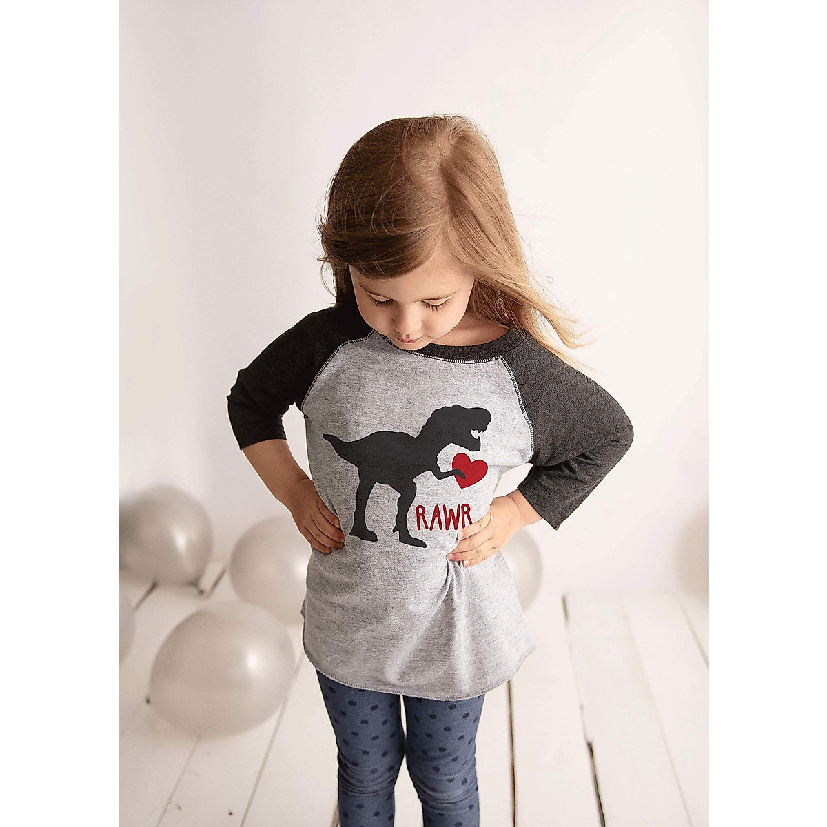 7 ate 9 Apparel Kids Dinosaur Happy Valentine's Day 4T Grey Raglan