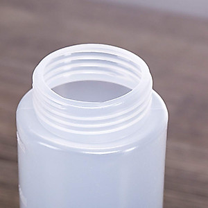 lasenersm 1 Piece Plastic Squeeze Bottle Plastic Squeeze Condiment Bottle Ketchup BBQ Sauce Dispensing Bottle with Twist On Cap Lids for Sauce Ketchup Craft Paint(16 Oz, White)