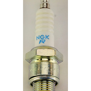 New NGK Standard Spark Plug BPR6ES, 7131 Set of 4 Spark Plugs