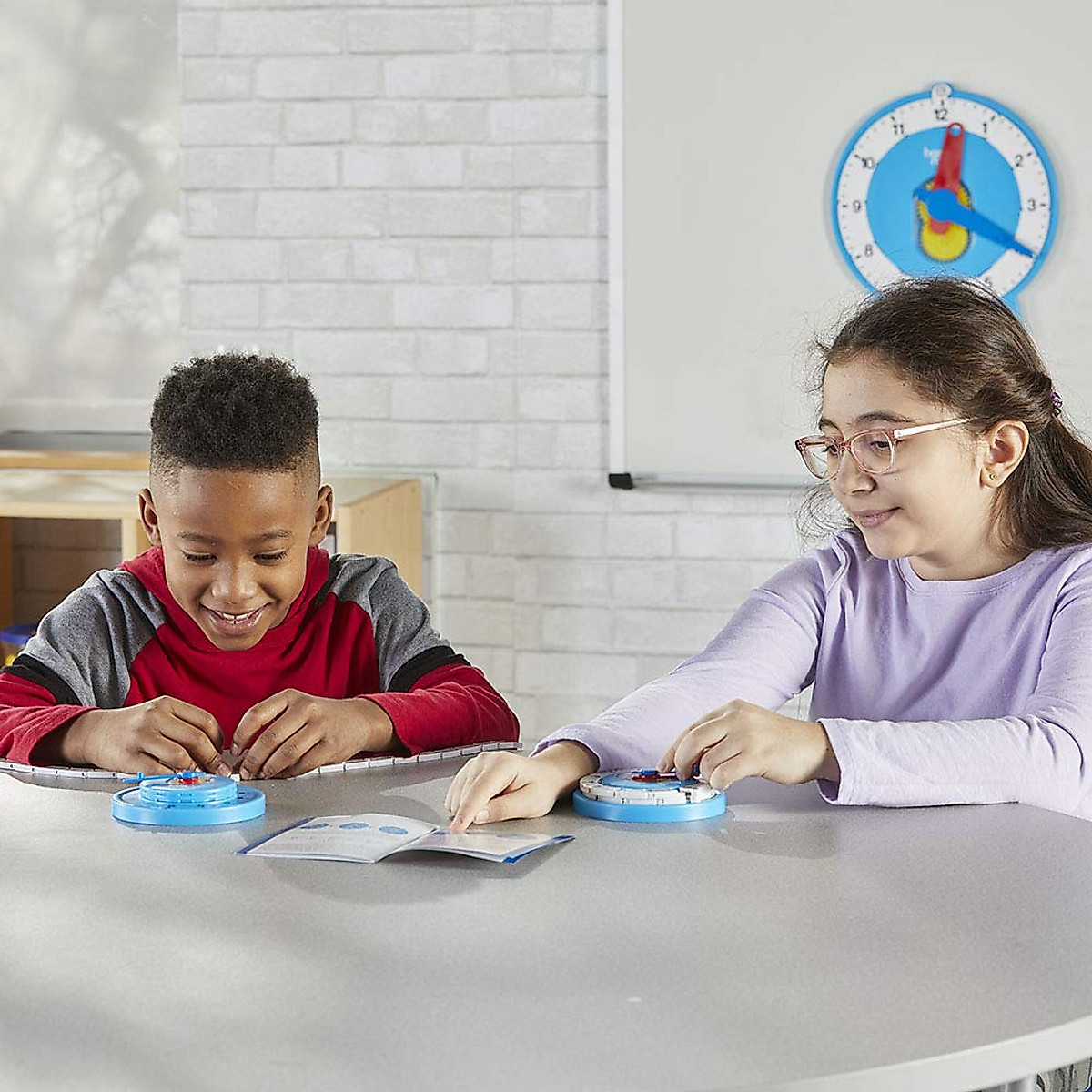 hand2mind Advanced NumberLine Clock™ for Kids Learning to Tell Time, Math Manipulatives for Telling Time, Analog Clock for Kids Learning, Learning to Tell Time Clock, Homeschool Supplies (1 Pack)