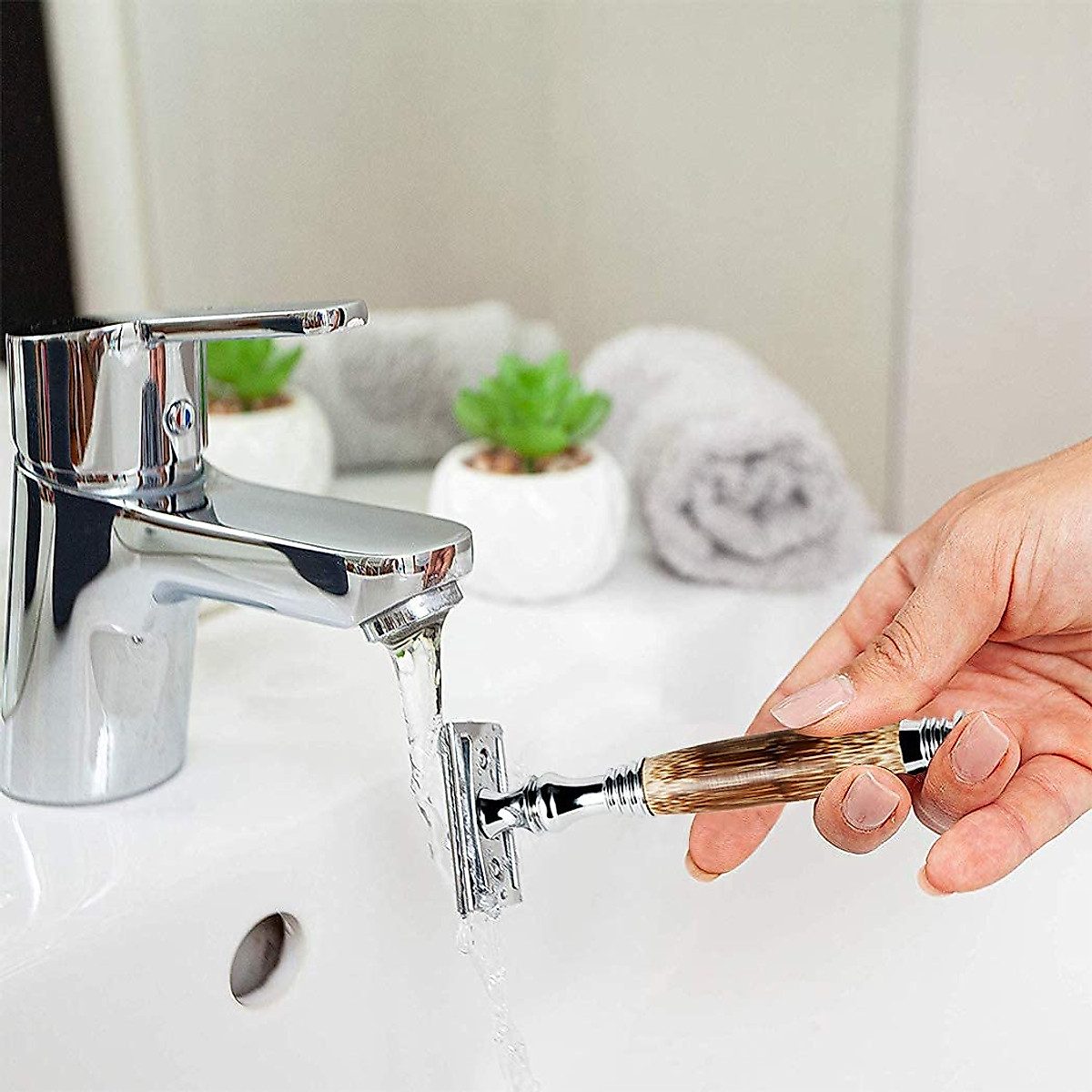 Grandslam Double Edge Safety Razor + 10 Blades Safety Razor with Handmade Long Natural Bamboo Handle Eco Friendly Safety Razors for Women/Men Ladies Shaver