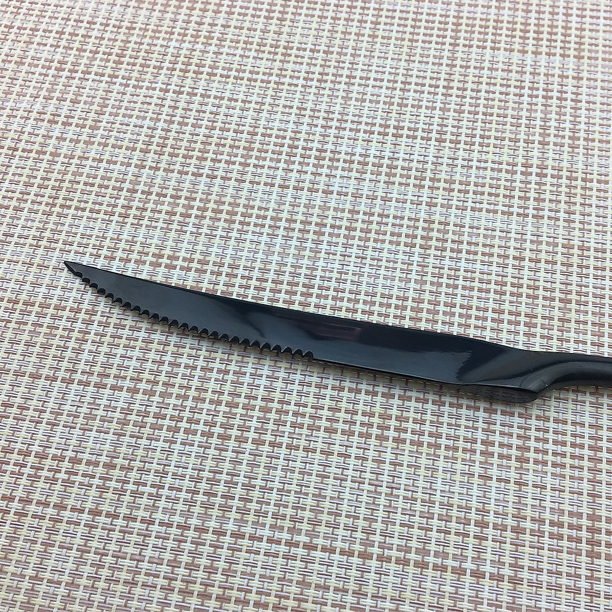 Uniturcky Mirror Polishing Black 18/10 Stainless Steel, 7-Piece Flatware Silverware cutlery utensils Set knife steak knife dinner fork soup spoon dessert spoon salad fork teaspoon