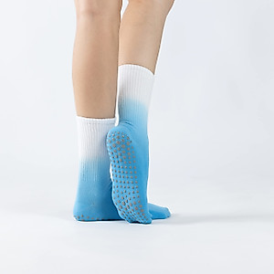 Yoga Socks with Grips for Women Non Slip Colorful Gradient Tie Dye Cushioned Crew Socks for Pilates Barre Ballet Dance (Blue)