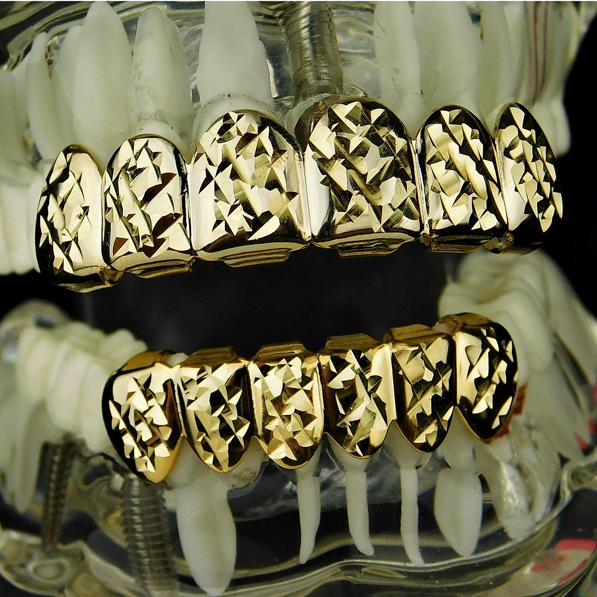 14k Gold Plated Grillz Set Diamond-Cut Grill Top & Bottom 12 Teeth Hip Hop Grills