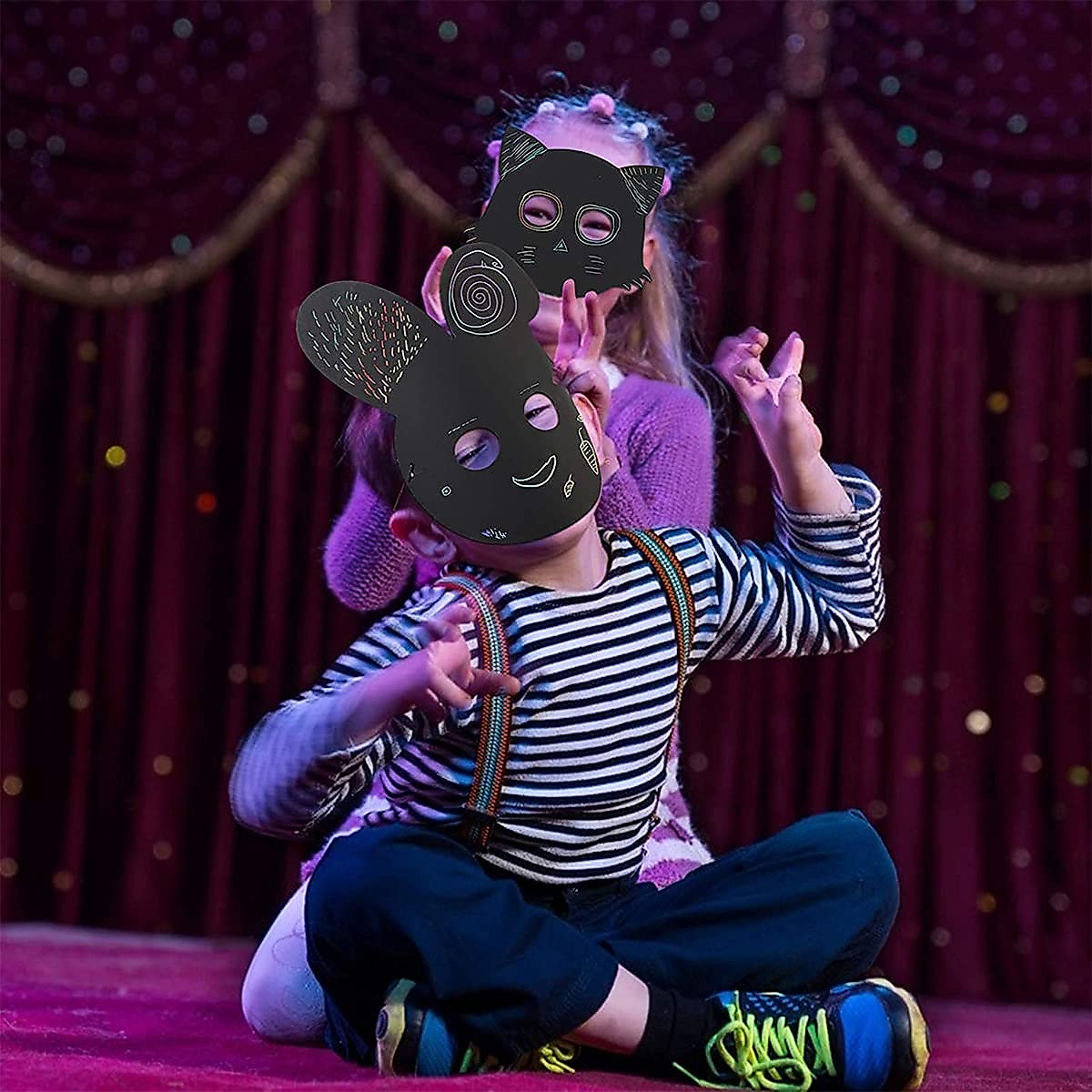 Fantasyon 36Pcs Halloween Scratch Paper Masks, Rainbow Scratch Paper Halloween Mask Craft Kit Skeleton Cat Witch Pumpkin Bat Mask Decorations for Animal Birthday Party Halloween Dress-Up DIY Gift