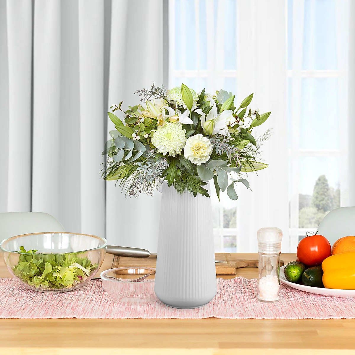 White Ceramic Vase, GUKJOB Flower Vase Ceramic Vase for Flowers, Decorative White Vase for Pampas Grass, Small Vase for Home Living Room Dining Table Farmhouse Office Decor (White)