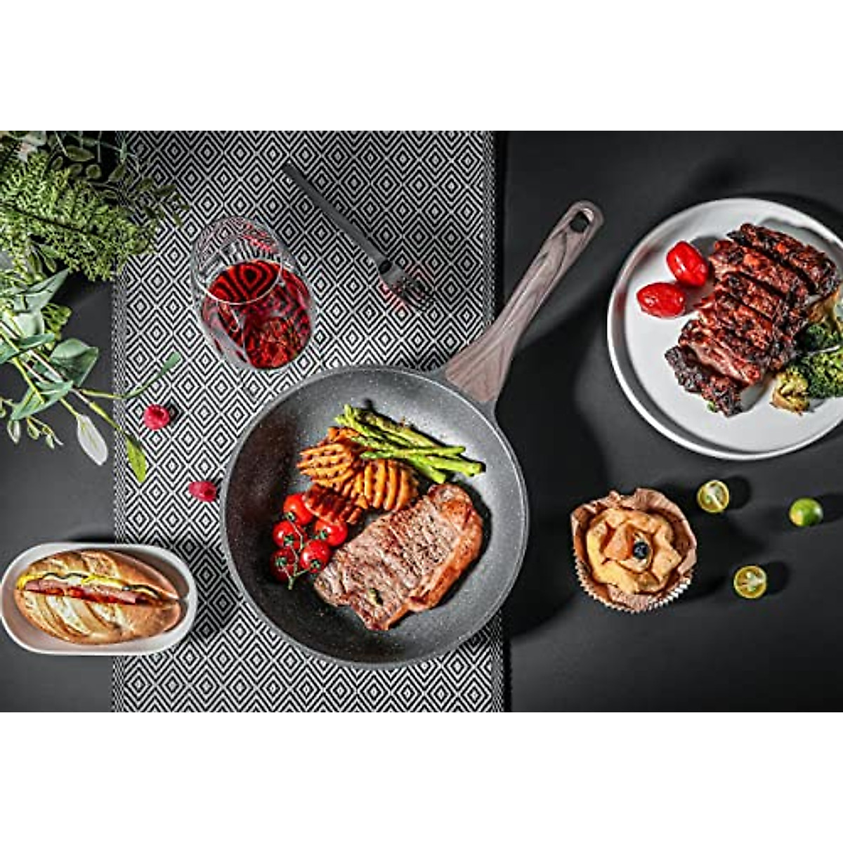 OUWO High-performance 9.5 Inch Nonstick Frying Pan/Egg Pan/Omelet Pan, Swiss Granite Coating, PTFE and PFOA Free, Induction Compatible, with Iconic Designed Box, Ideal gifts for kitchen lovers