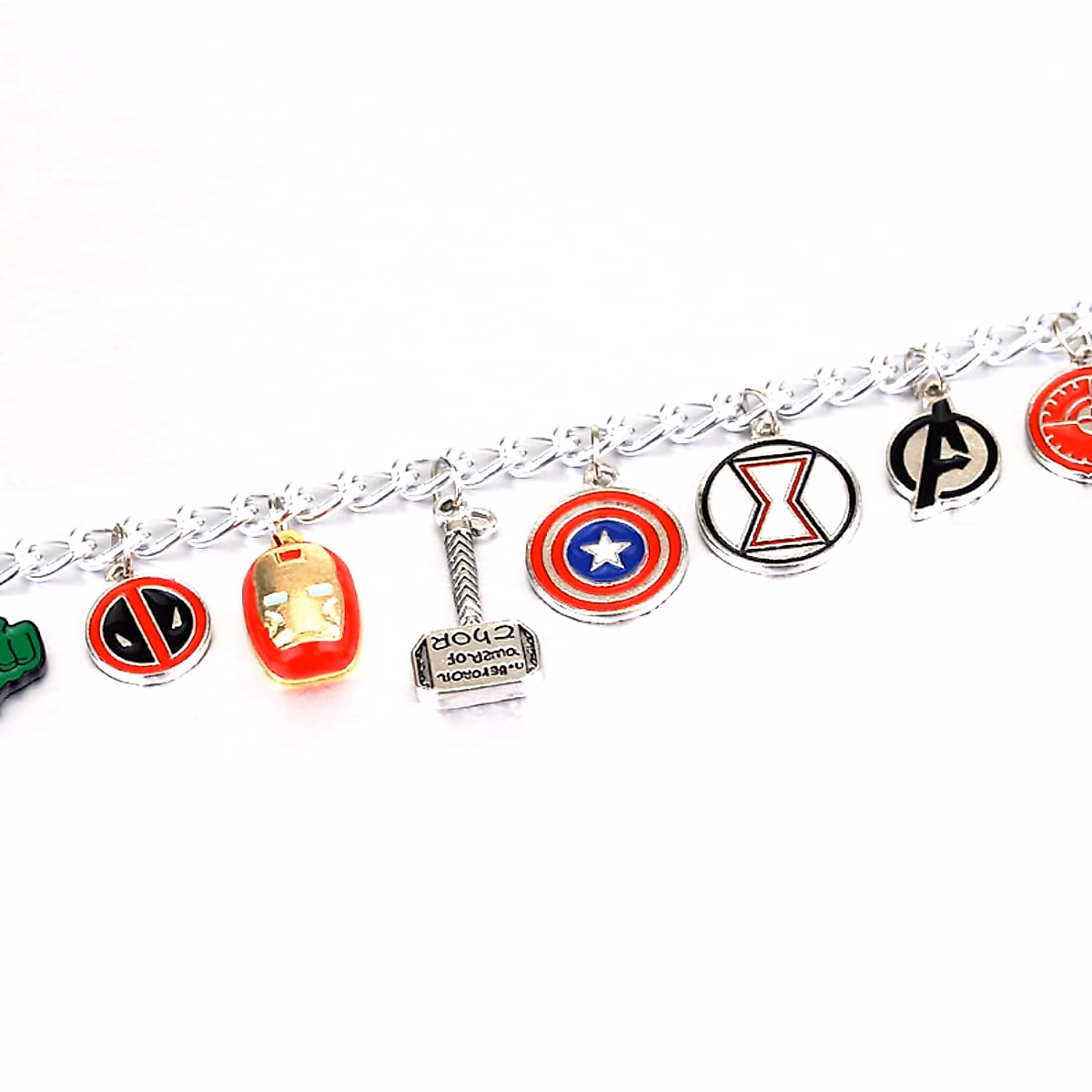 Tahget Super Heroes Charm Bracelet Gifts Fantastic Fans' Collectible Jewelry Merchandise Avenger super hero hulk loki ironmen