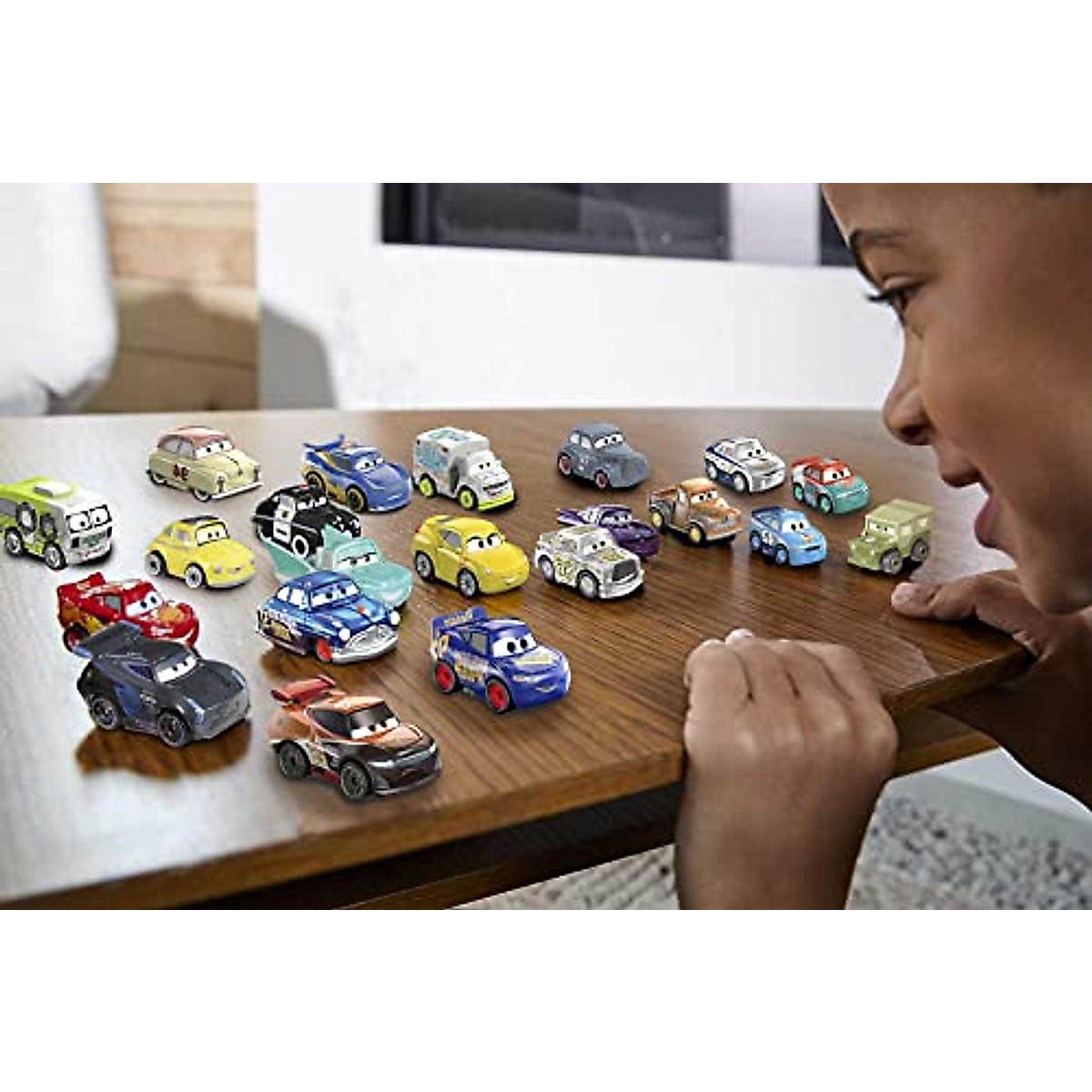 Mattel Disney Cars Toys Mini Racers 21-Pack of Collectible Die-Cast Toy Cars & Trucks Inspired by Movie Characters (Amazon Exclusive)