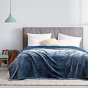 TILLYOU Cationic Flannel Fleece Blanket Soft Lightweight, Comfort Double Plush Throw Blanket for Bed, Sofa, Couch, Travel, 90x108 Inches, Navy