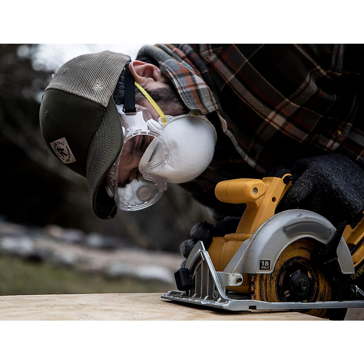 Protective Safety Goggles, Clear Lens & Anti Fog, Adjustable Head Belt Lightweight & Durable, 1 Pack