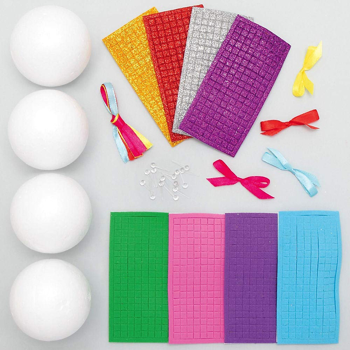 Baker Ross AX529 Mosaic Christmas Ornament Kits - Pack of 4, Christmas Tree Decorations for Kids Arts and Crafts Activities